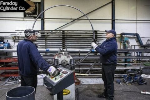 What is a Press Braking Service, and What Are its Benefits? - Fereday ...